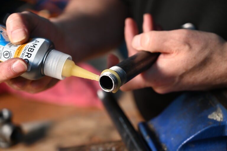 THREAD SEALANTS – 4 TIPS FOR A SECURE SEAL - Ambro Controls